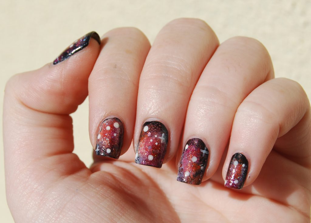 25 Best Galaxy Nail Designs For Nail Enthusiasts – NailDesignCode