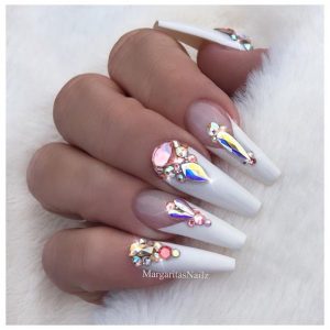 The Hottest Shellac Nail Colors to Try in 2024 – NailDesignCode