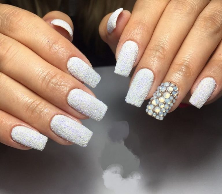 25 Crystal & 3D Nail Art Designs for Maximum Sparkle