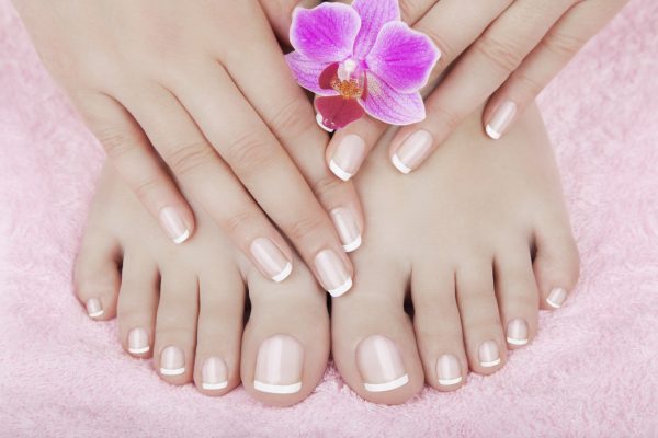 What Is a Fanned Nail and How To Fix It – NailDesignCode