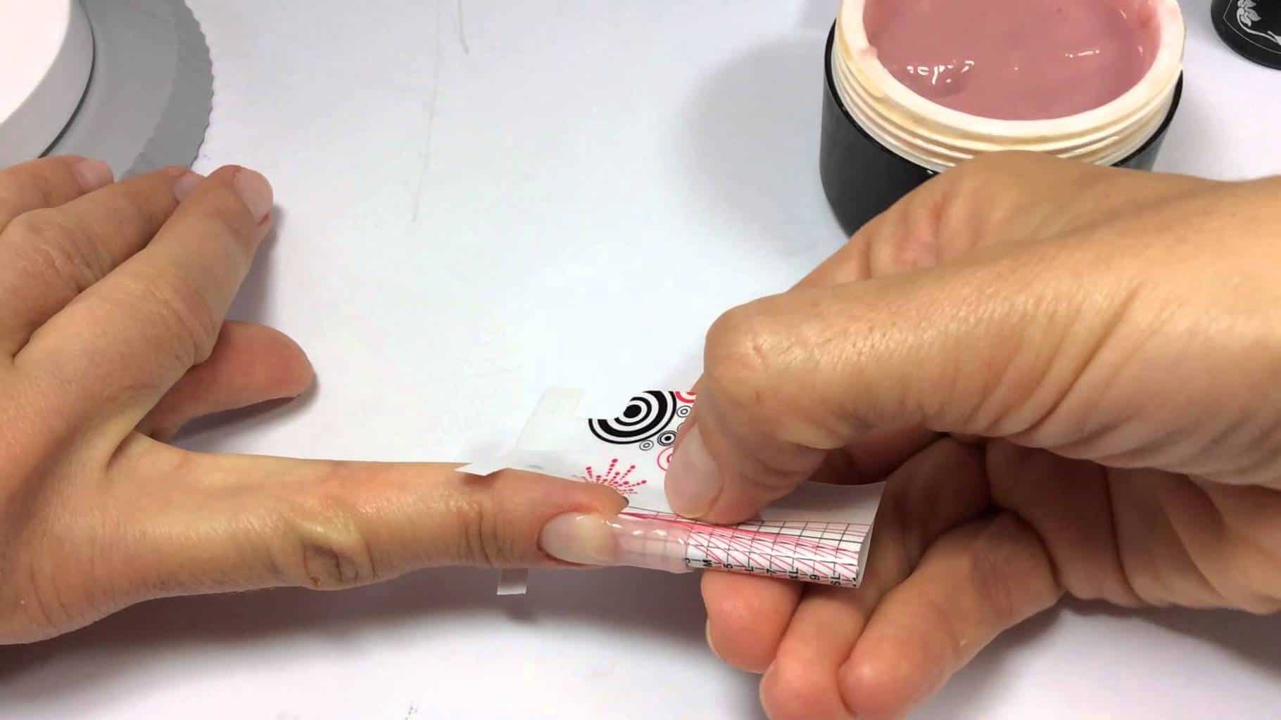 13 Steps to The Perfect Sculpted Nails – NailDesignCode