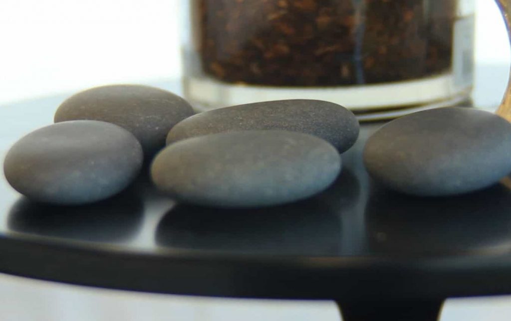 The Ultimate Guide to the Hot Stone Pedicure – NailDesignCode