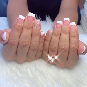 Two-Tone Nails: Bold, Balanced Color Pairings