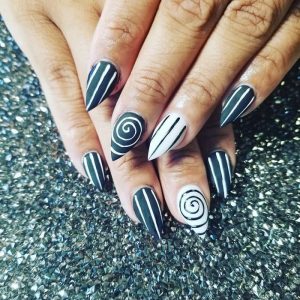 45 Majestic Pointy Nail Design Ideas for 2024 – NailDesignCode