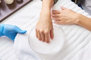 How To Fix Cracked or Broken Acrylic Nails at Home (Emergency Guide)